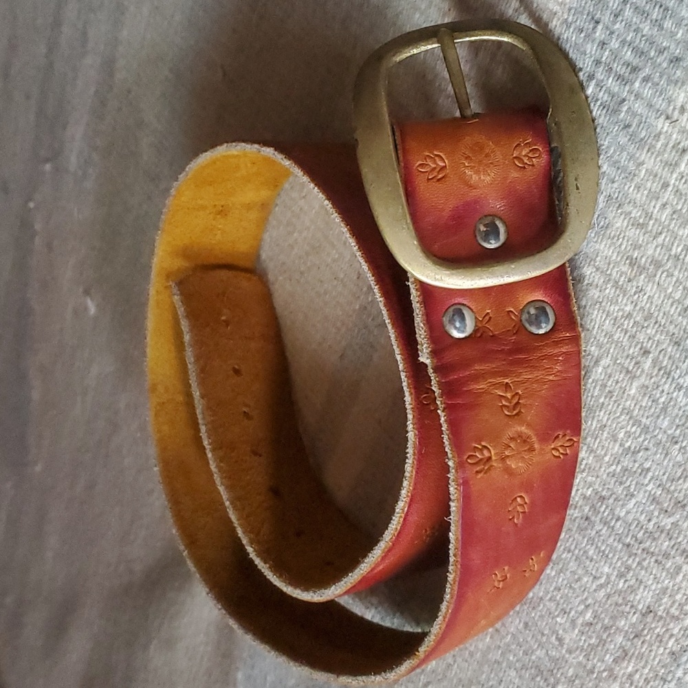 Vintage 1970's Leather Hippie Belt - Gem